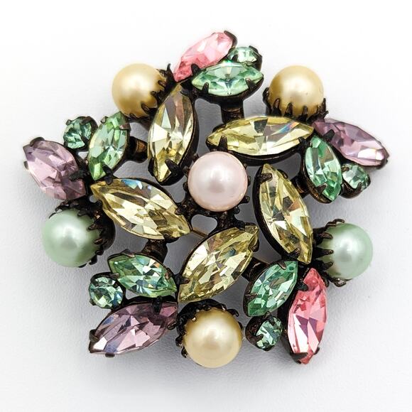 Regency | Jewelry | Vintage Signed Regency Rhinestone Brooch Fruit ...